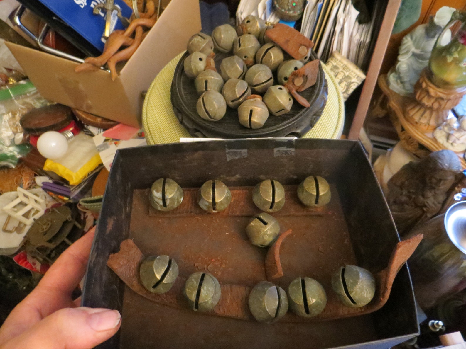 1 Antique Sleigh Bell Number 2 Petal Pattern - Etsy