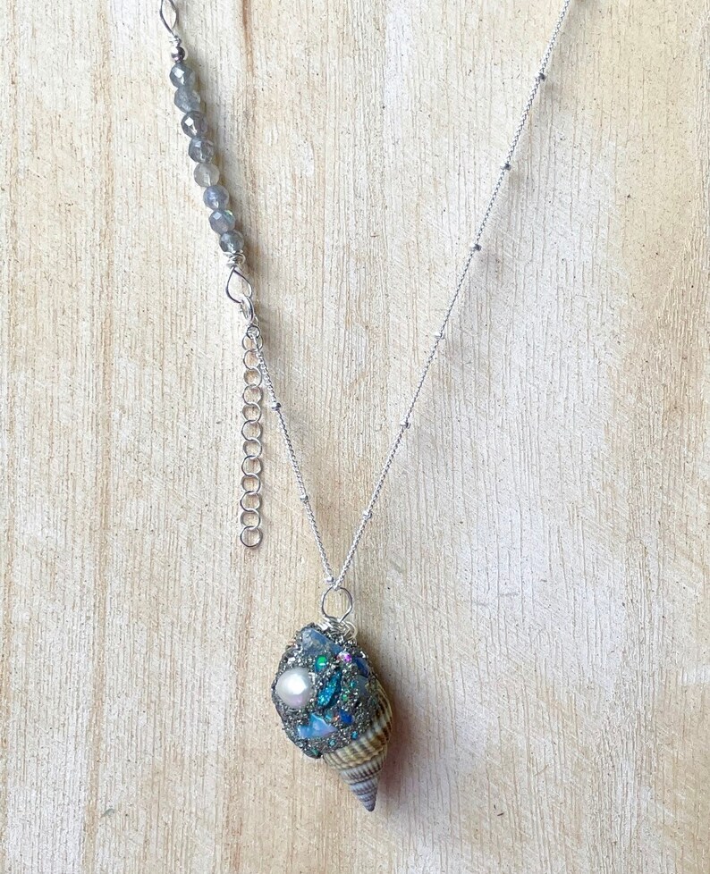 Mermaid Necklace Seashell and Raw Peacock Ore Jewelry - Etsy