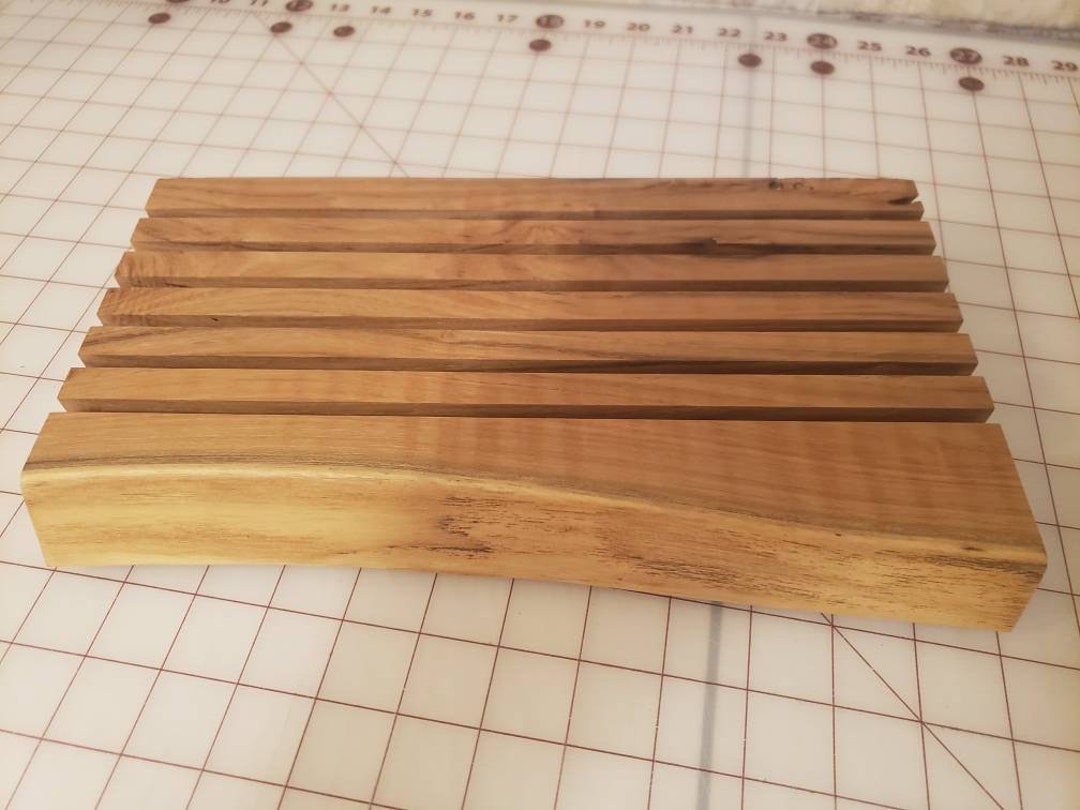 Quilt Ruler Rack in Live Edge Black Locust It Glows Under - Etsy
