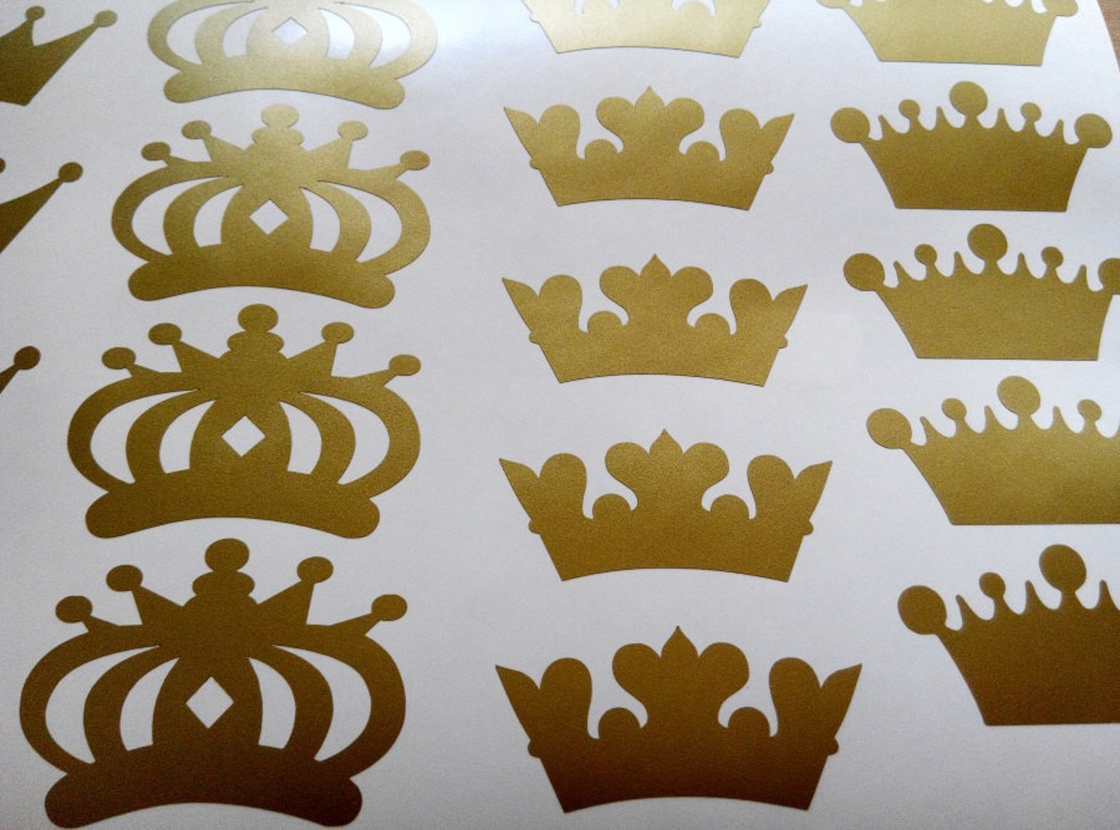 20 Gold Crown Stickers, Vinyl Stickers, Gold Envelope Seals, Princess ...