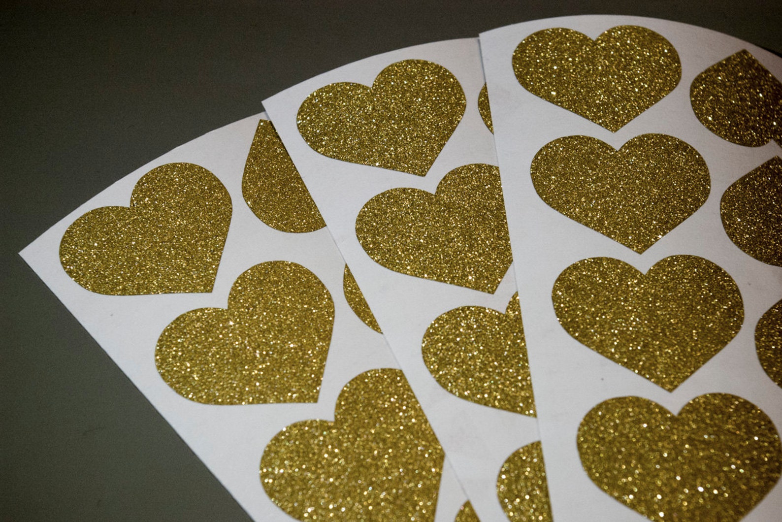 20 Heart Stickers Glitter Envelope Seals Gold Glitter Heart - Etsy