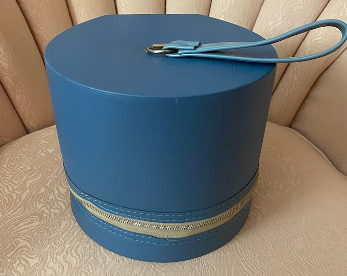 Vintage Hat Box in Sky Blue - Etsy
