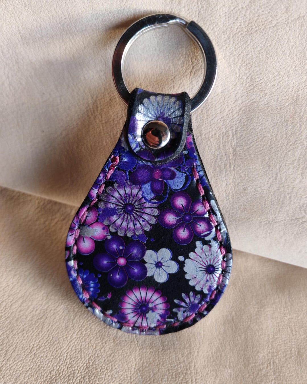 Hand Made Real Leather Key Fob, Flower Patterned Leather Keyring, - Etsy