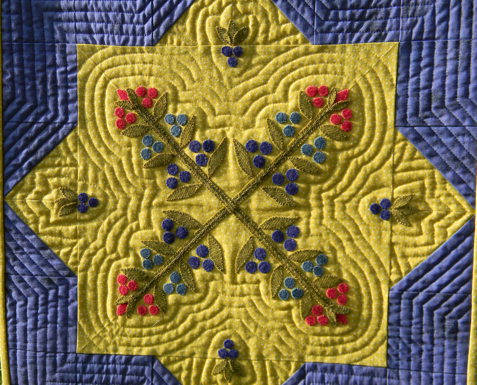 Summertime Wool Applique Quilt Pattern | Etsy