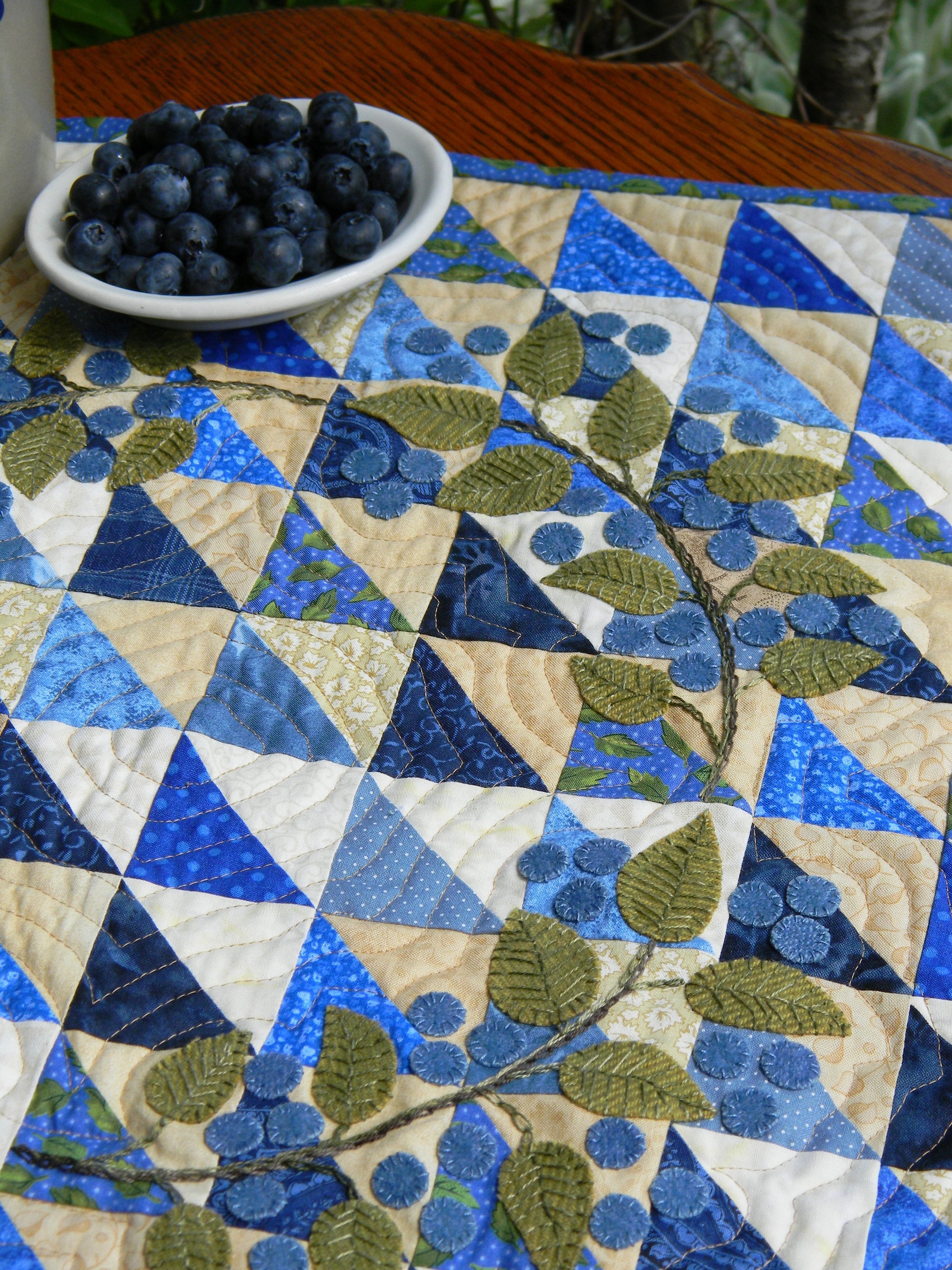 Blueberry Pie Quilt Pattern & Wool Kit - Etsy