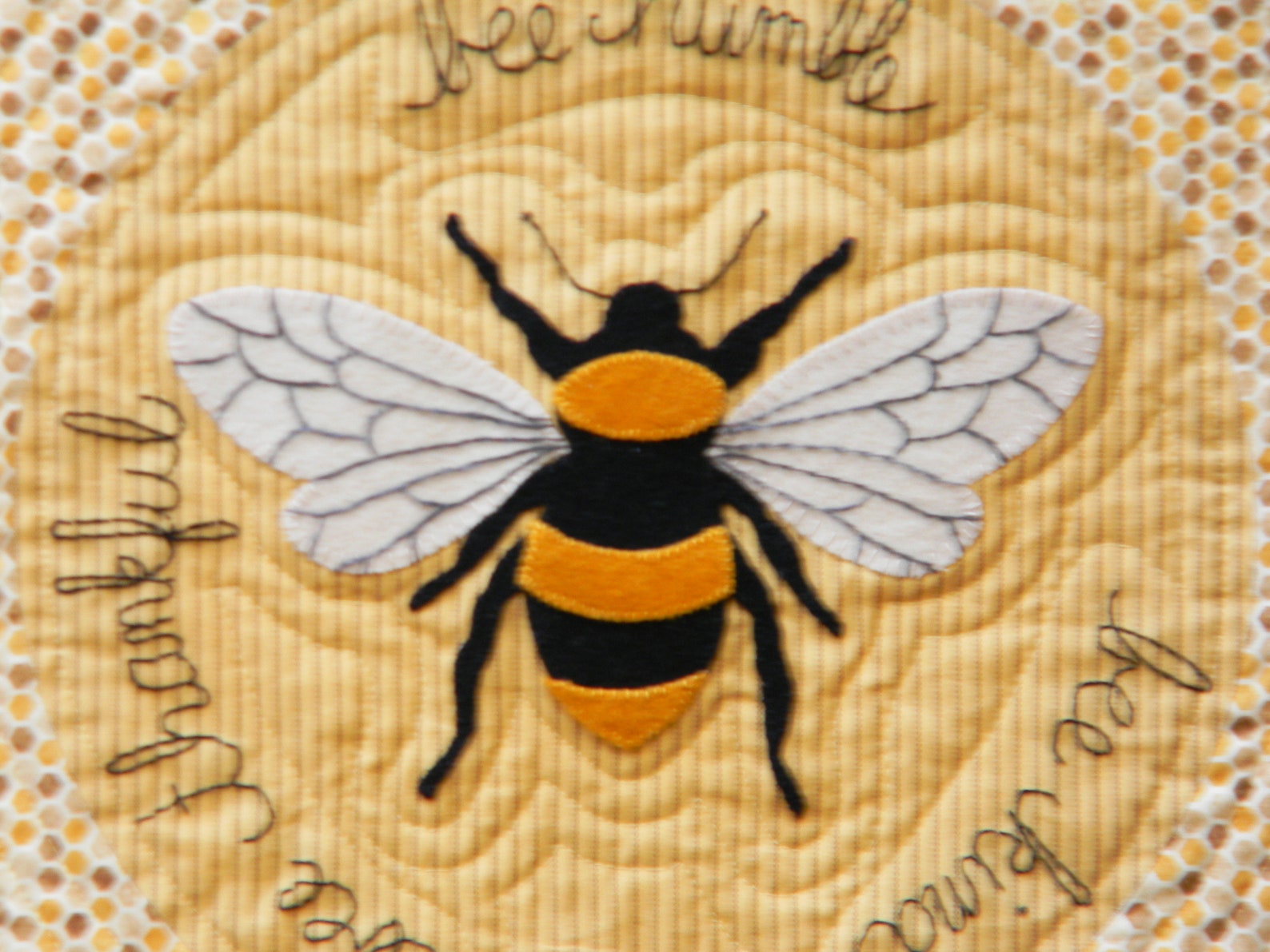 Bee Humble Wool Applique Quilt Pattern - Etsy
