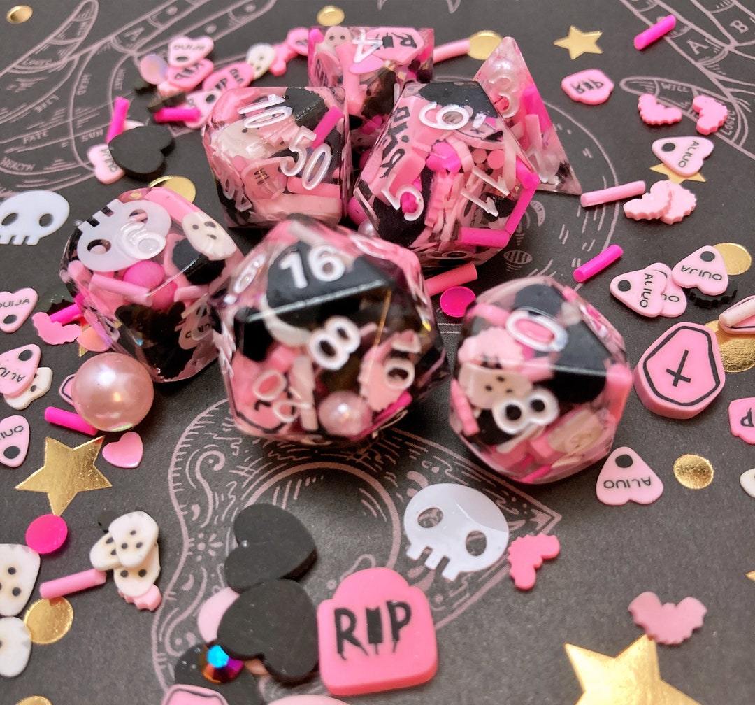 Bubblegum Séance Dice Set for Dungeons and Dragons. Witch Pastel Goth ...