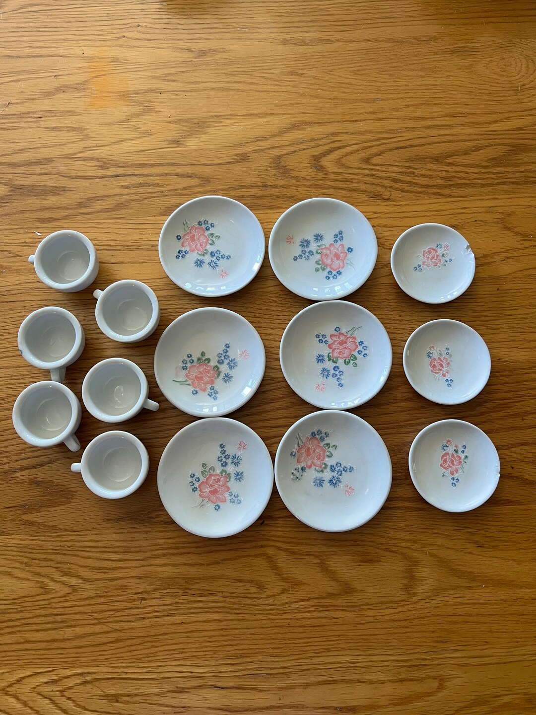 Vintage Child's Tea Set Porcelain Set 15 Pieces Not a Complete Set ...