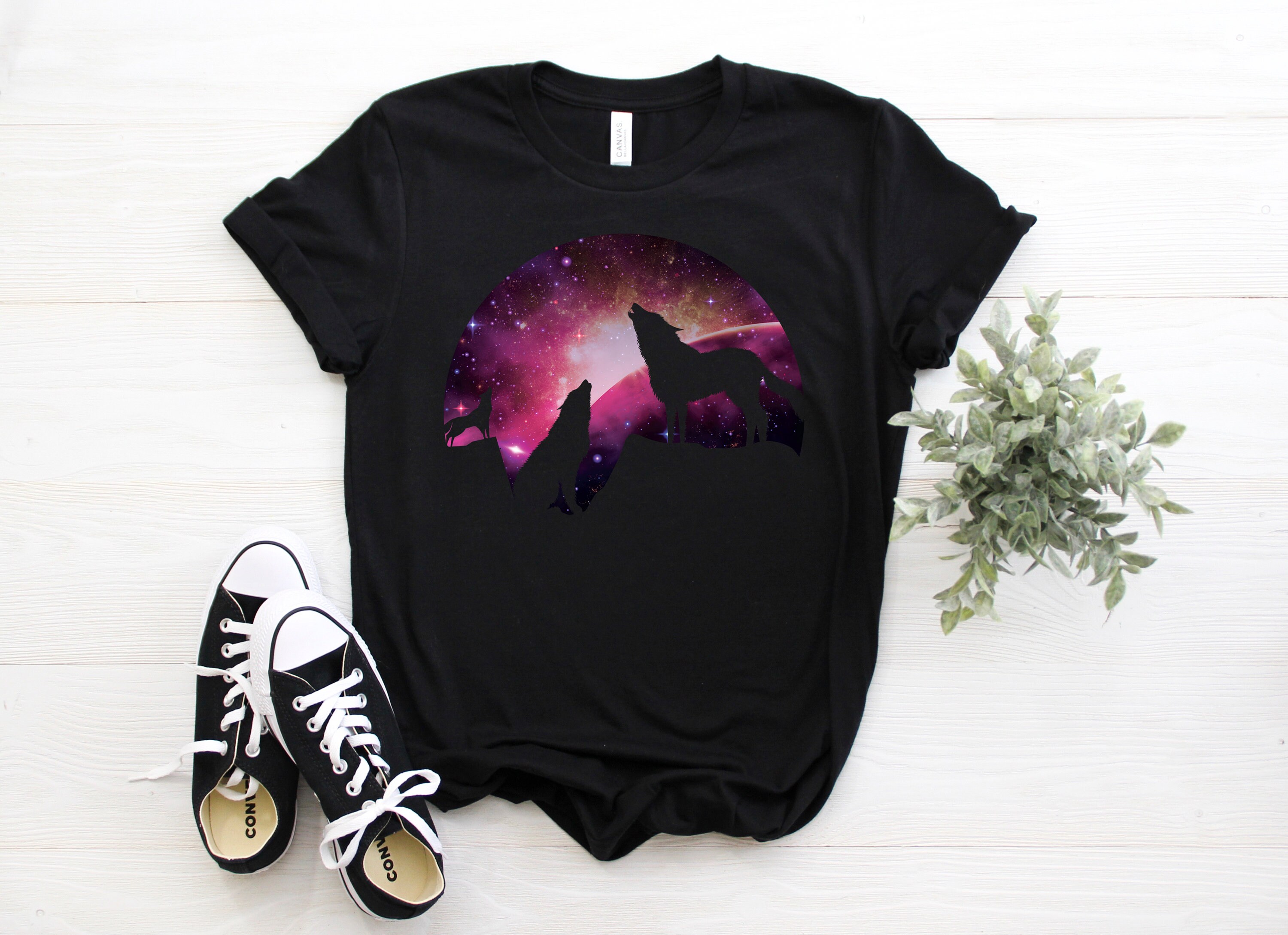 Howling Wolf Galaxy Sky Wolves Pack Stars Art Shirt Wolf - Etsy