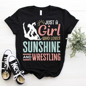 Wrestling Girl Wrestlers Sport Vintage Wrestler Gift Cute T-shirt, High ...