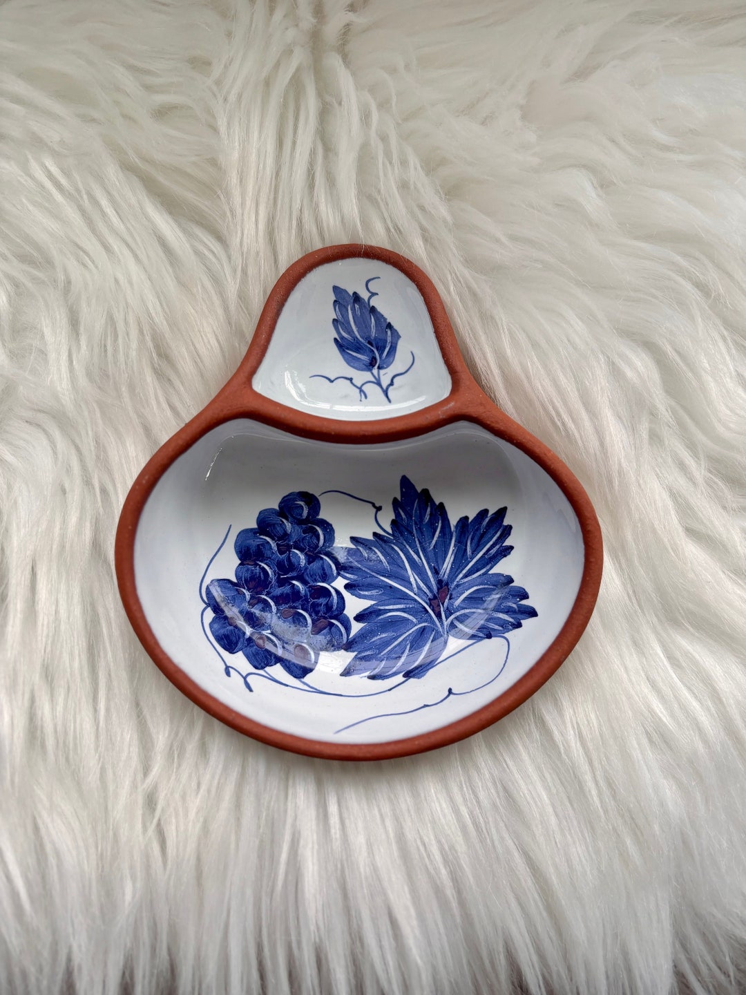 Vintage Hand Painted White Blue Olive Bowl Serveware Grapes and Grape ...