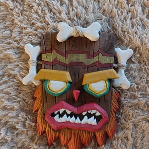 Aku Aku & Uka Uka Masks, Crash Bandicoot Tiki Masks, Handcrafted From ...