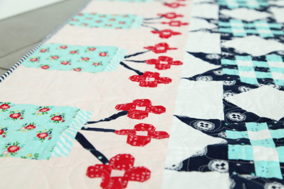 SALE Sweet & Simple Quilt Kit Featuring Simple Goodness by | Etsy