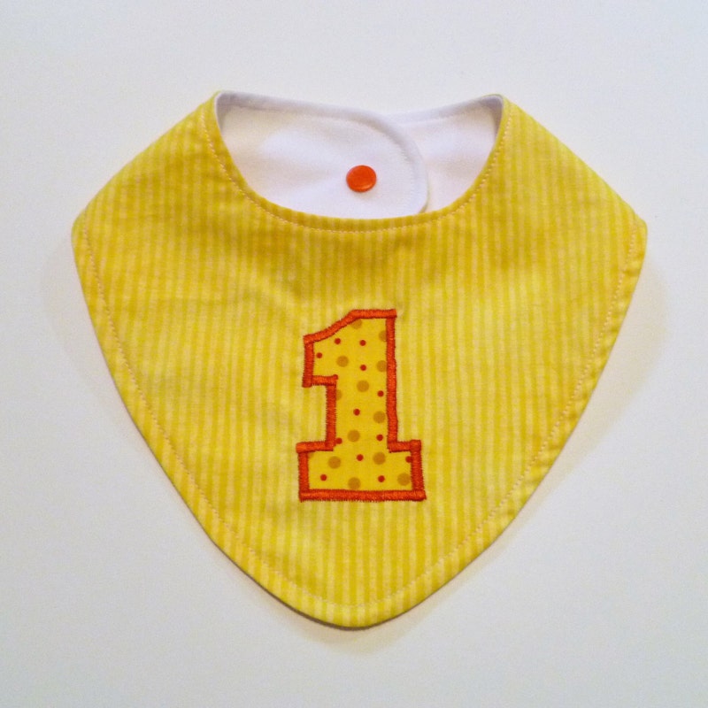 First Birthday Bib Girl - Etsy