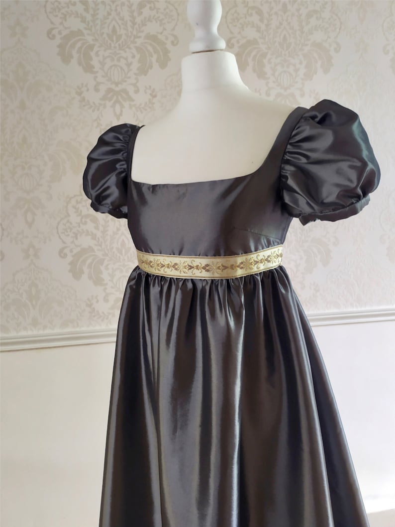 Robe historique 1er Empire Joséphine en taffetas disponible - Etsy France