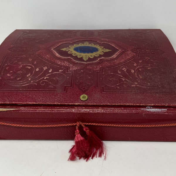 Antique Display Box - Etsy