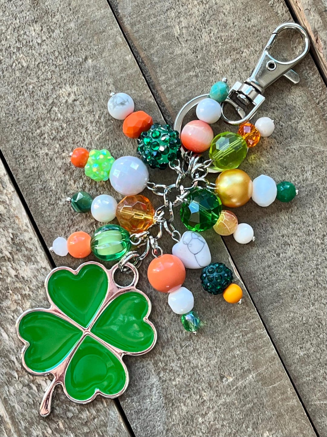 Four Leaf Clover Beaded Keychain - Etsy