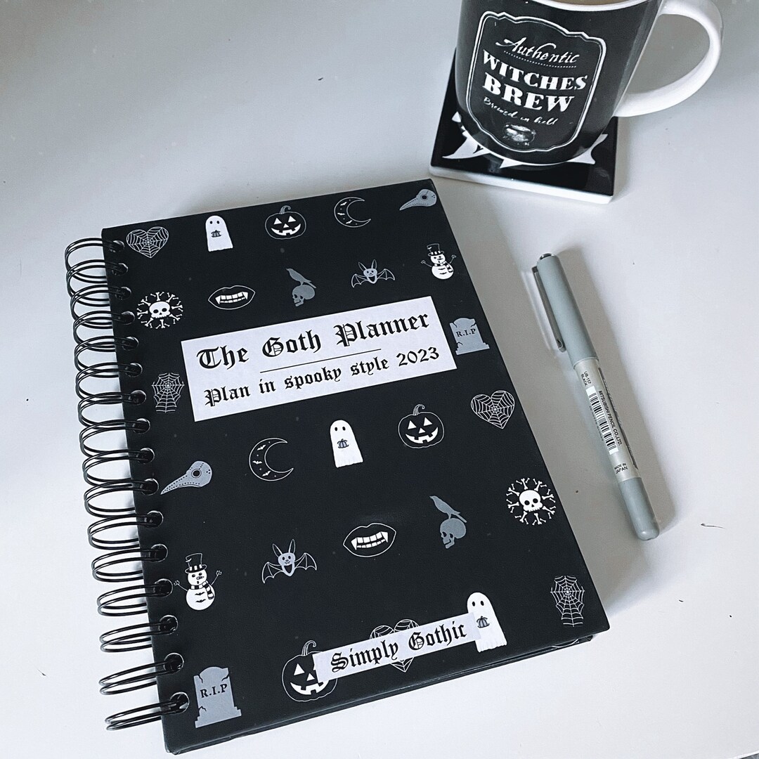 The Goth Planner Plan in Spooky Style // Gothic Planner - Etsy UK