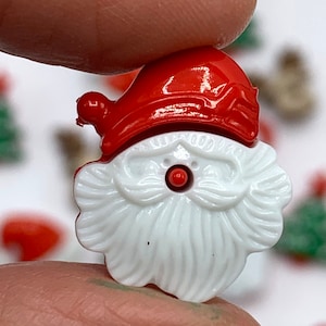 Christmas Buttons, Reindeer, Santa Clause, Christmas Tree, Snowman ...