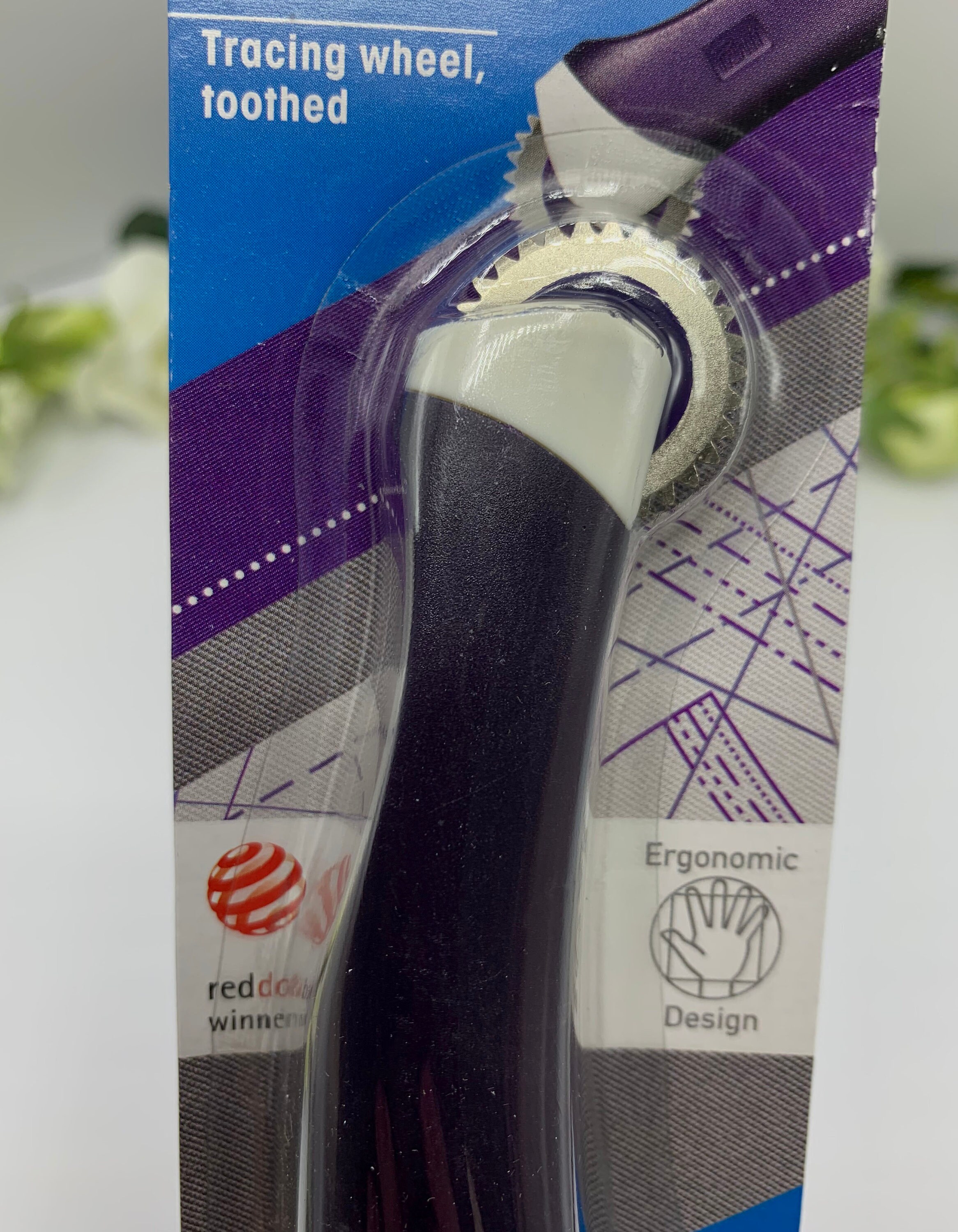 Prym Dressmaker's Tracing Paper and Toothed Tracing Wheel - Etsy UK