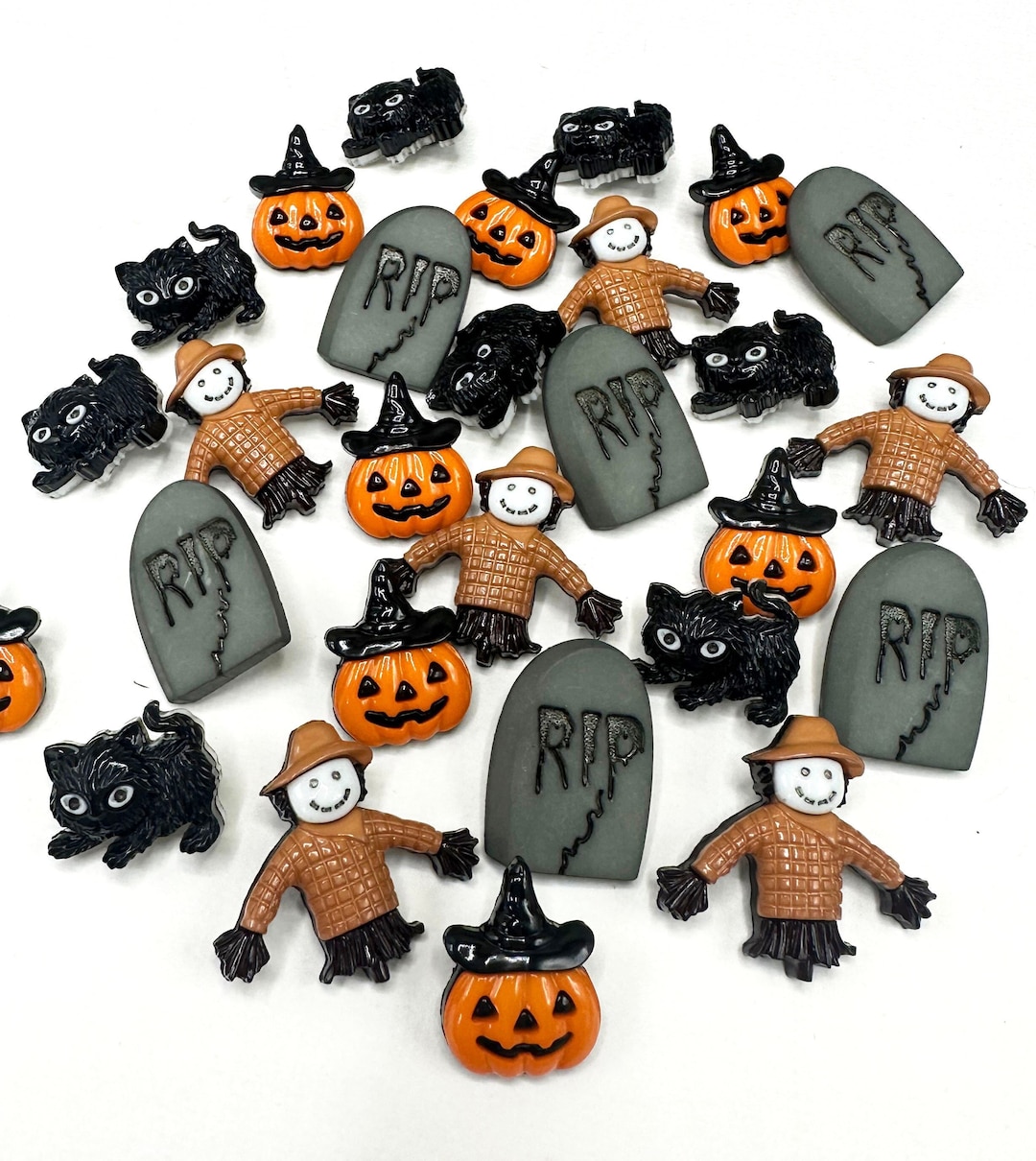 Halloween Buttons, Scary Pumpkin, Scarecrow, Black Cat and Tombstones ...
