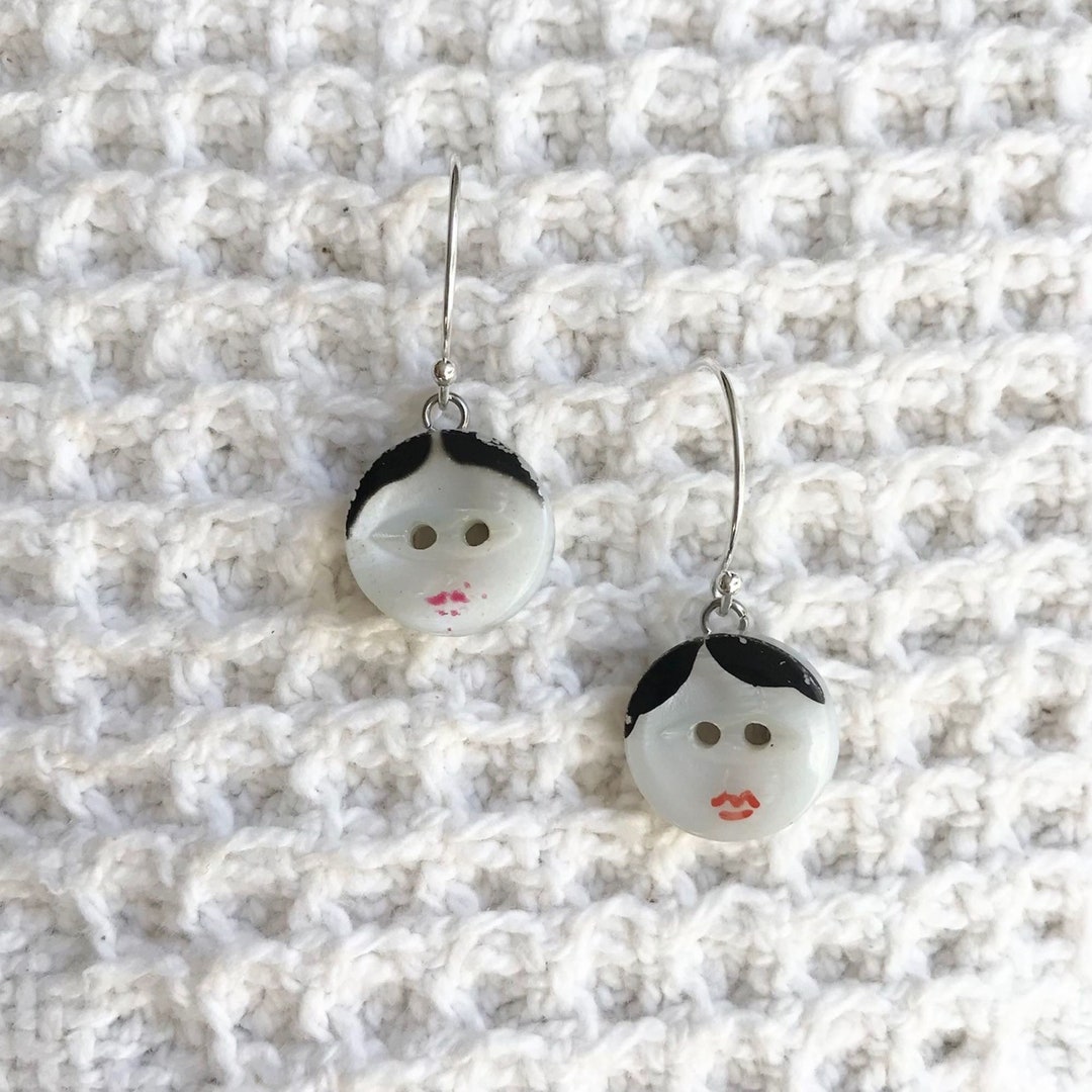 1920s Antique Mother of Pearl Flapper Girl Button Earrings-vintage ...