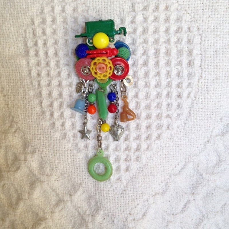Repurposed Vintage Brooches - Etsy