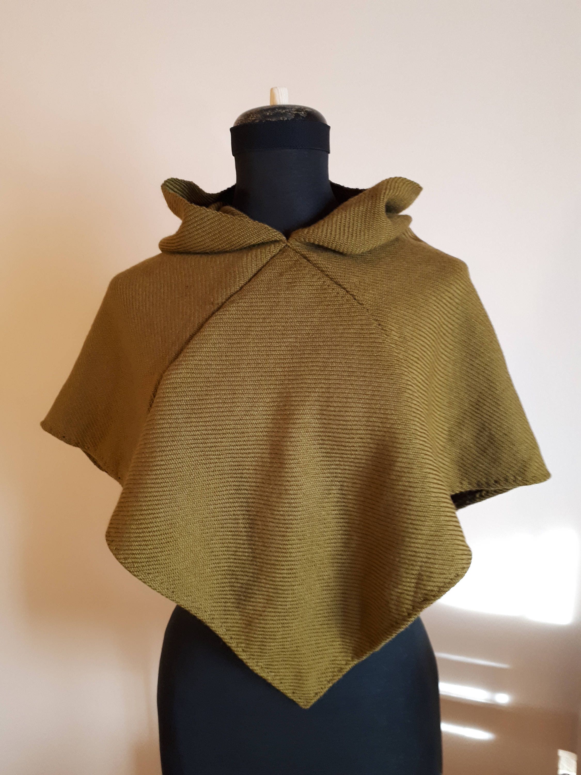 Custom Hood, Handwoven Medieval Hood, Hand Woven Viking Hood in Pure ...