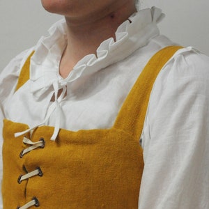 Partlet With Ruffles in Linen Renaissance Collar With - Etsy