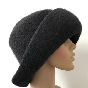 Black Flapper Hat 1920s Cloche Hat Art Deco Hat Felted Wide | Etsy