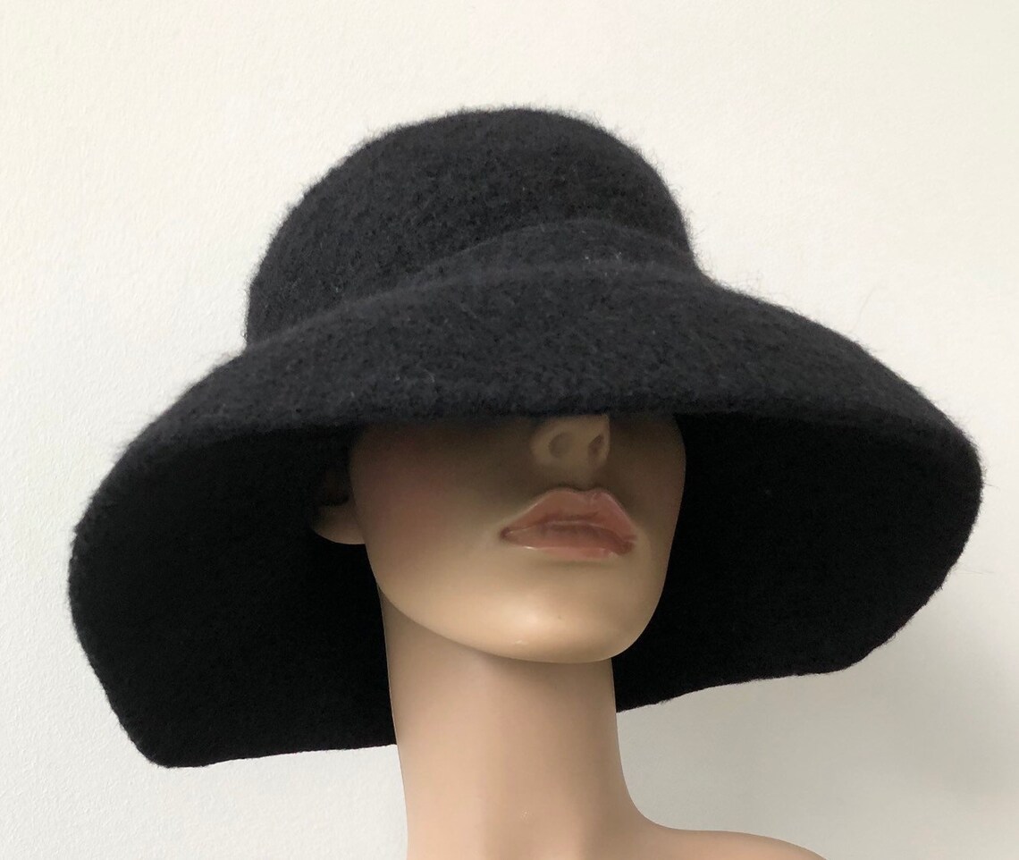 Black Flapper Hat 1920s Cloche Hat Art Deco Hat Felted Wide - Etsy