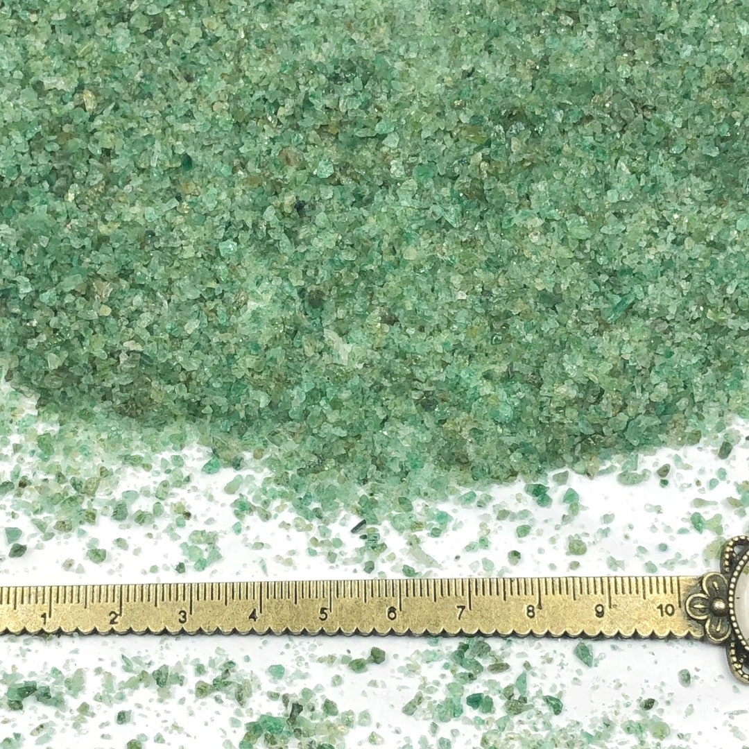 Crushed Green Emerald Sand (grade A+) From India, Medium Sand (0.25mm ...