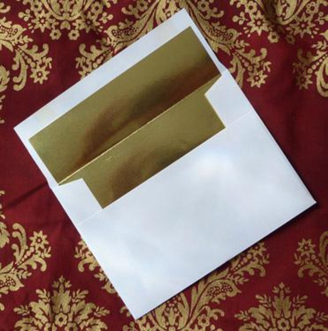 Box of Antique Christmas Christmas Cards - 15 Cards / 16 Foil Lined ...