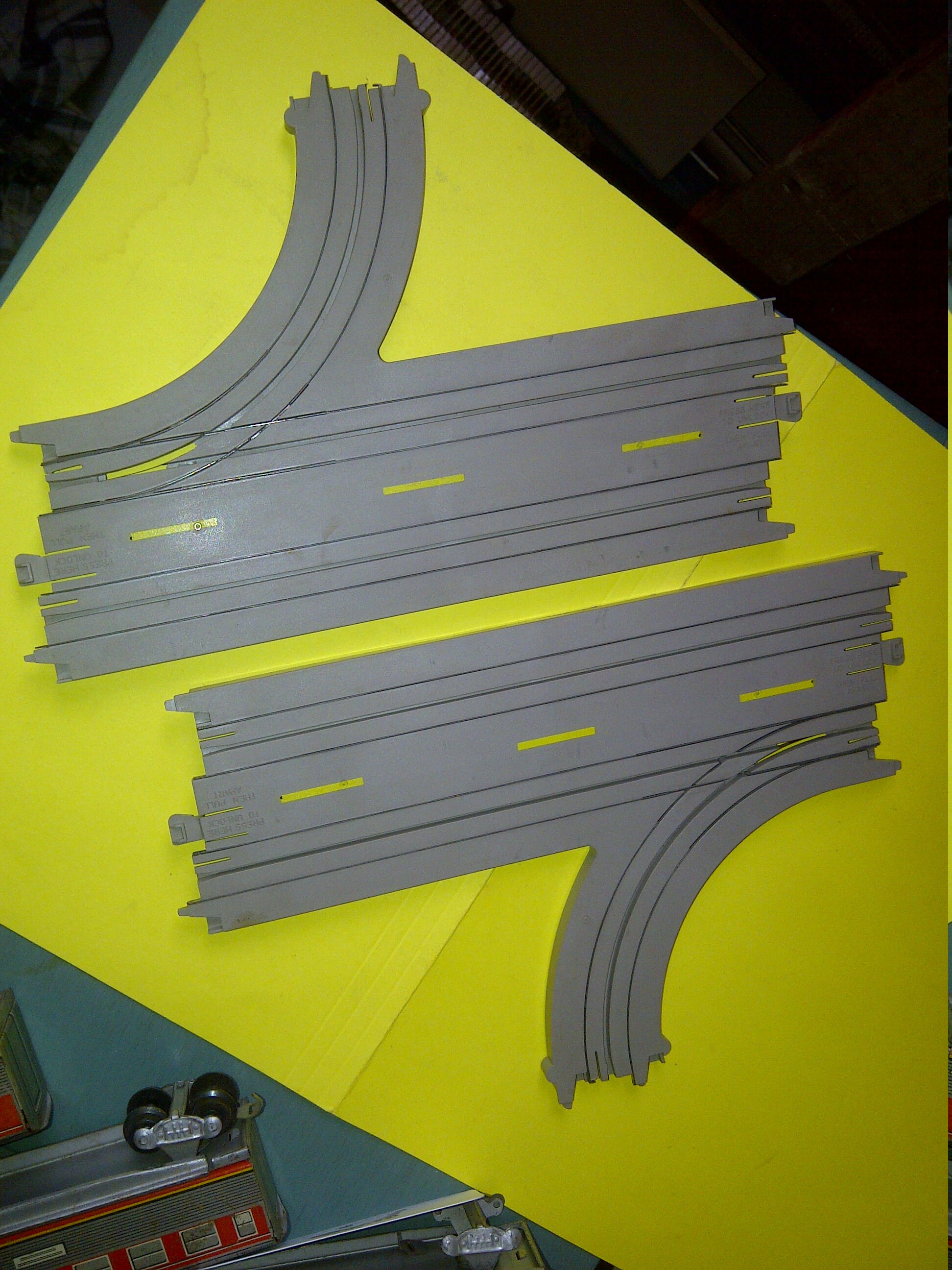 Tyco US1 Electric Trucking Turn-off Track 2 Pc Pre Owned - Etsy