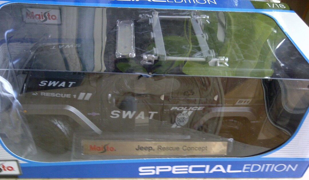 Jeep Rescue Concept Swat 1:18 Diecast New in Box - Etsy