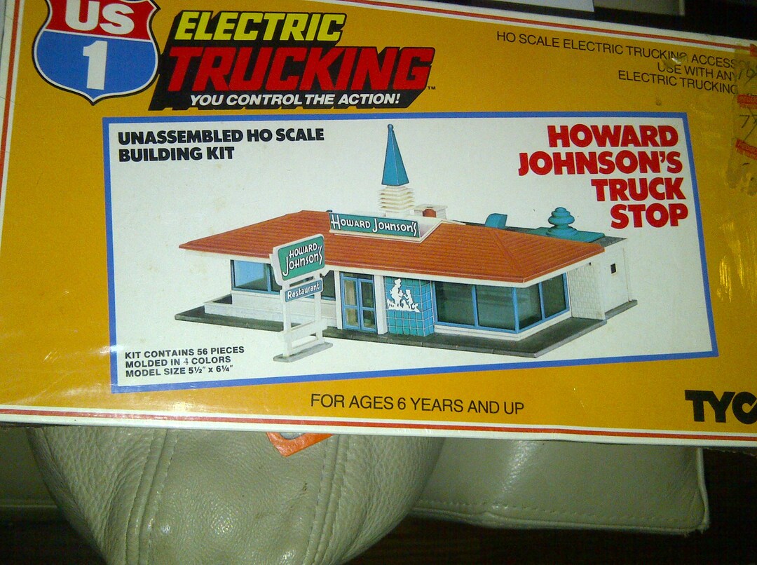 Tyco 3783 HO Howard Johnson's Truck Stop US 1 Electric Trucking ...