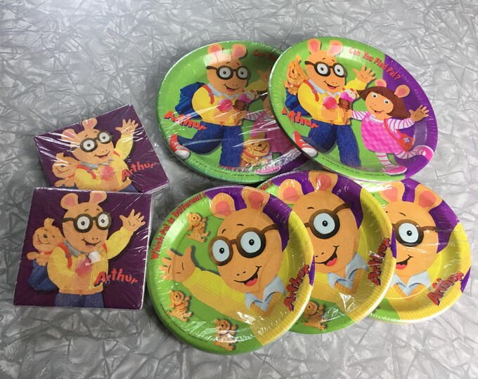 Lot of 1999 Arthur the Aardvark Birthday Party Supplies Plates ...