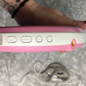 Sony D-EJ011 CD Walkman Portable Discman Player in Pink Tested & WORKS ...