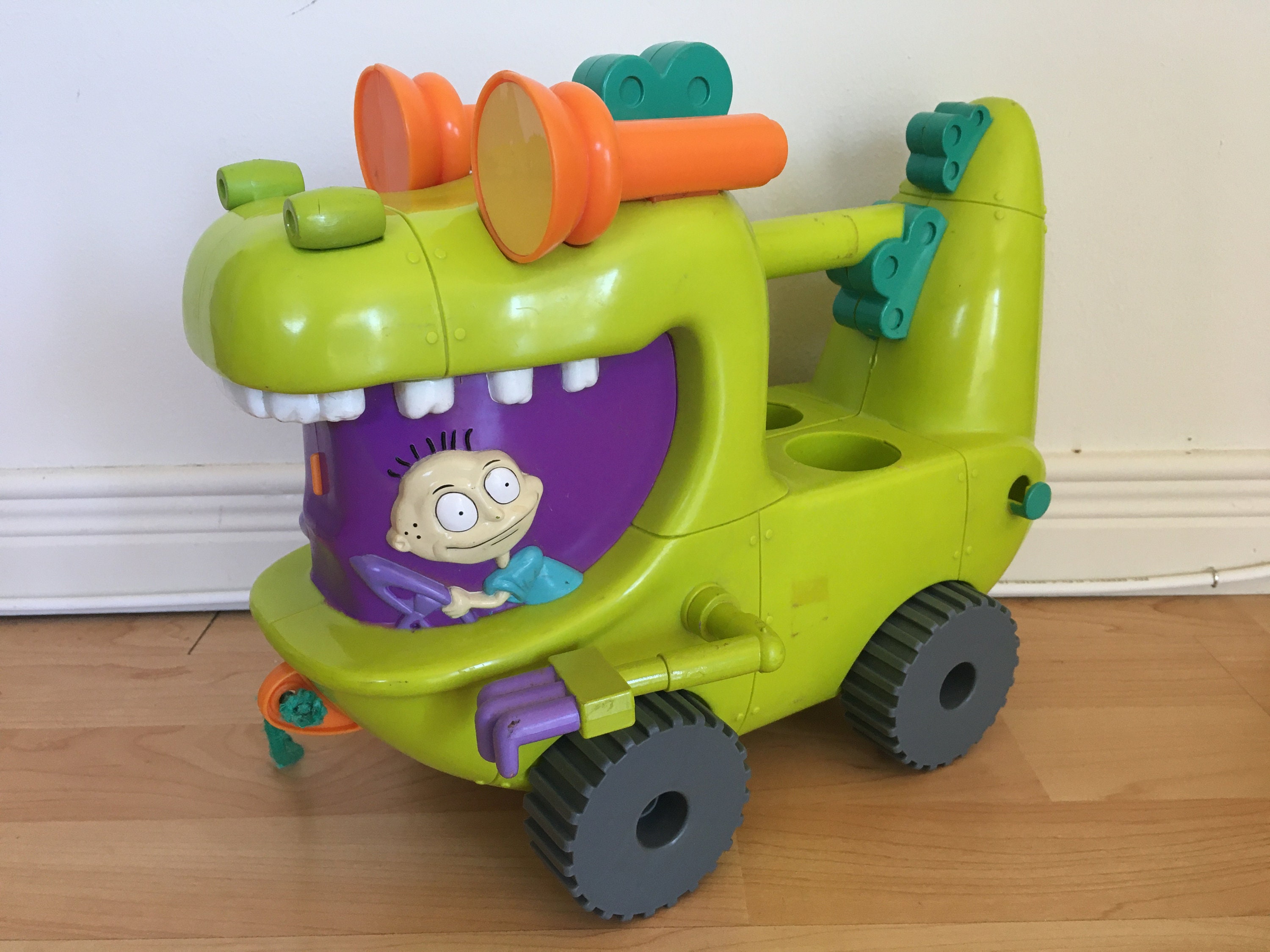 Reptar Rugrats Car