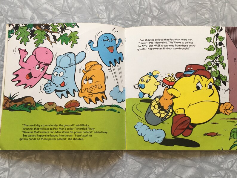 1983 Pac-Man and Ms. Pac Man Golden Books Look-Look | Etsy