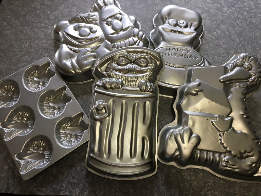Lot of 5 Wilton Baking Sesame Street Character Cake Pans 1970's-1980's ...