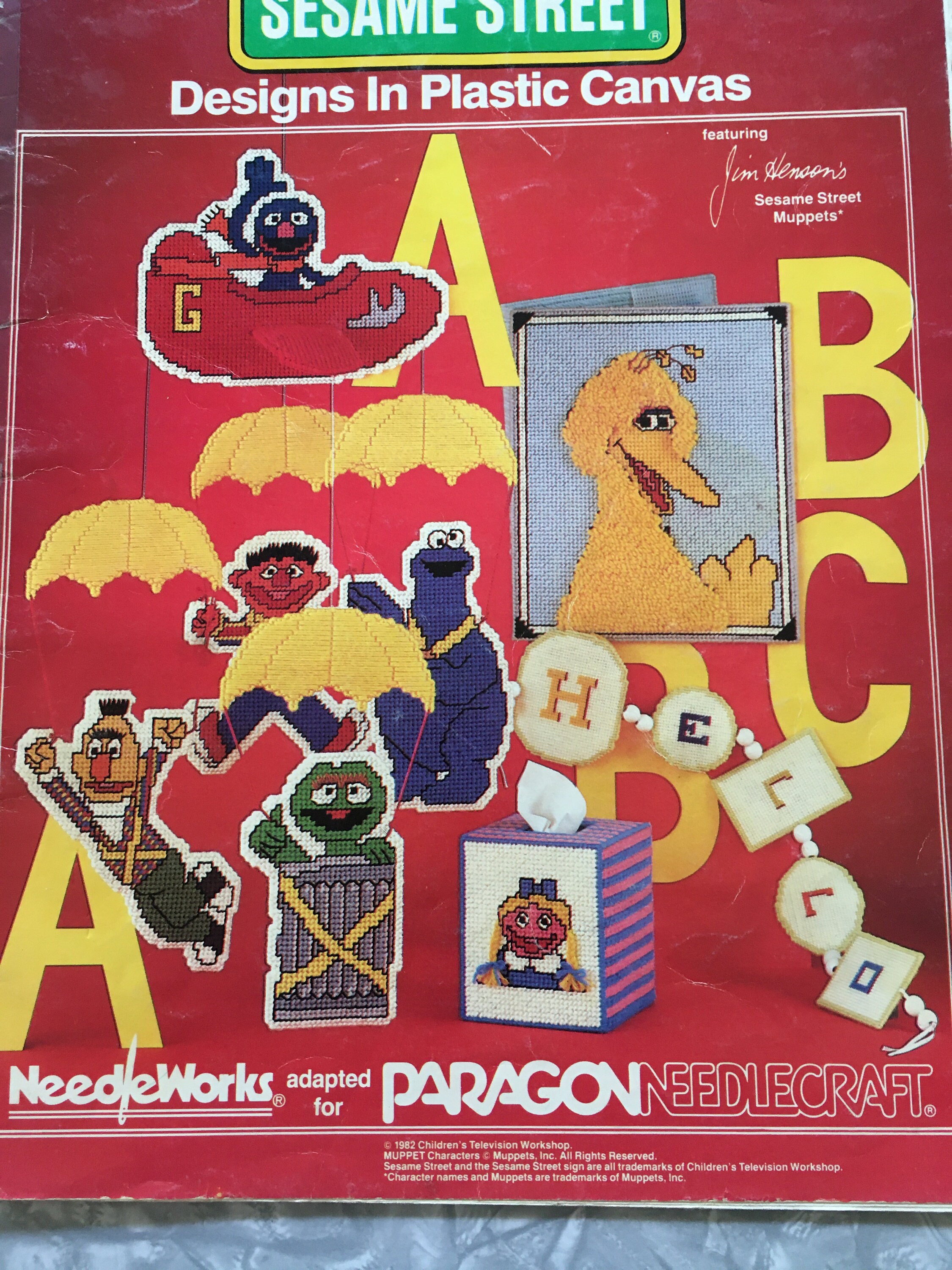 1982 Sesame Street Designs in Plastic Canvas Pattern Book - Etsy