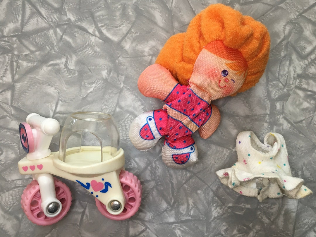 1989 Fisher Price Smooshees Cuddlers on the Go "beth Goes Cycling ...