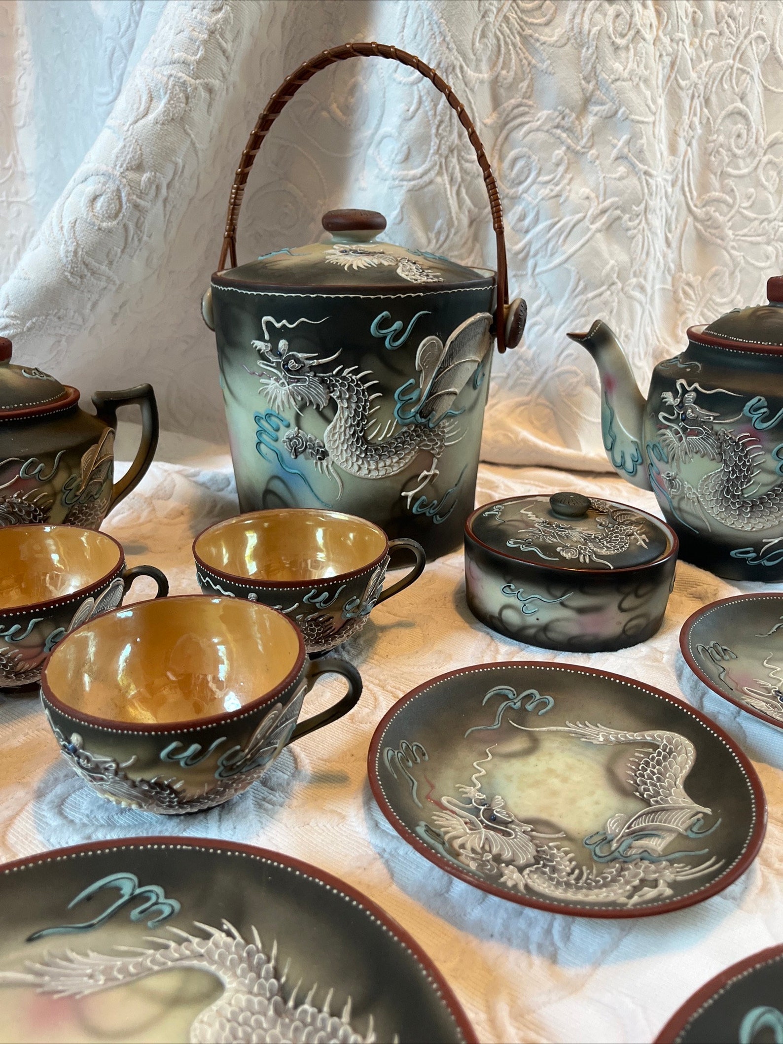 1960s Vintage 29-piece Dragonware Tea Set Hand Painted Moriage ...
