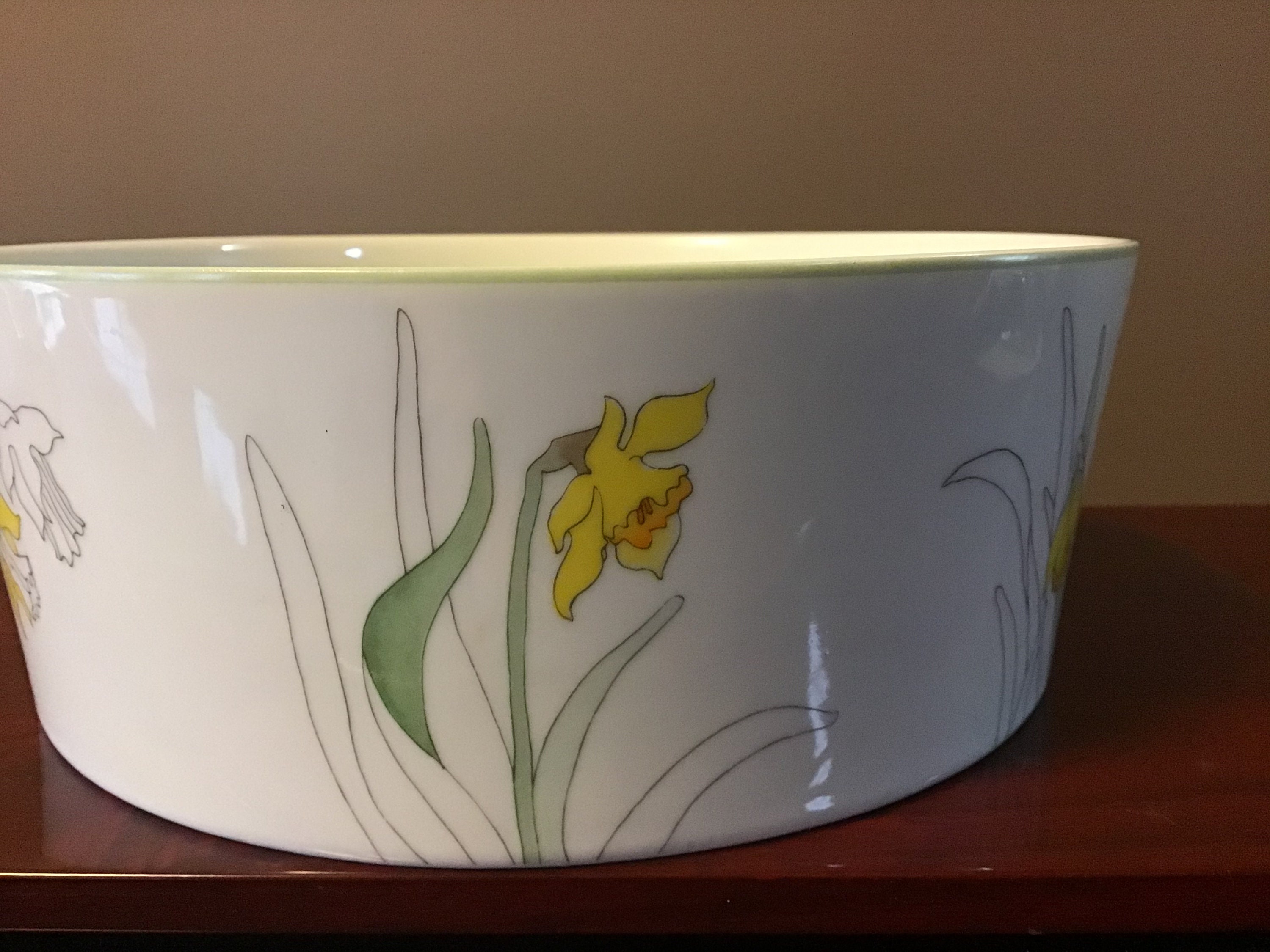 Block Spal Watercolors Daffodils Watercolor Serving Bowl - Etsy