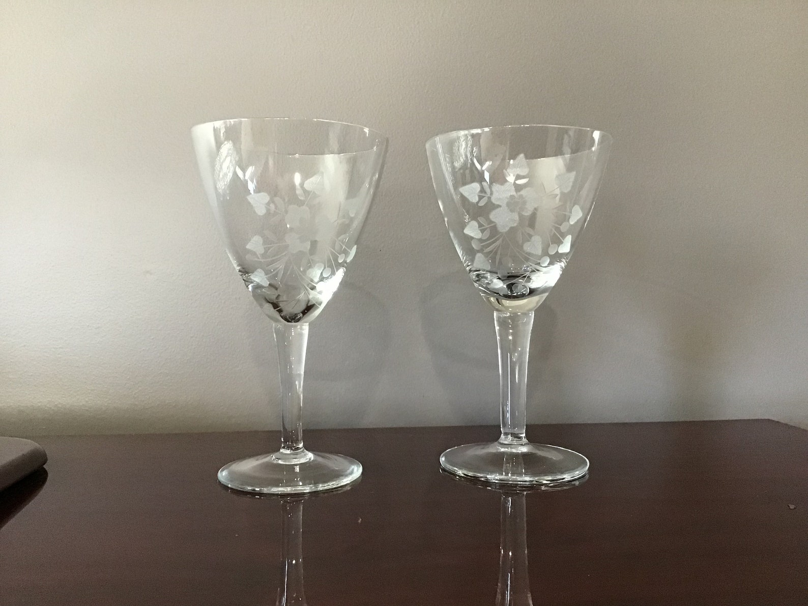 Vintage Crystal Etched Wine Glasses Set of Two With a Spray of Flowers ...