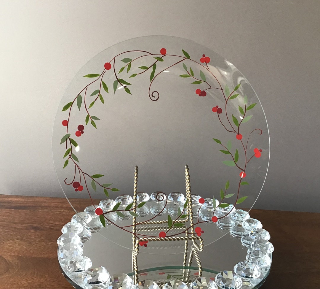 Retro Round Glass Holiday Platter With Painted Winterberry and Vine ...