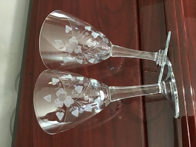 Vintage Crystal Etched Wine Glasses Set of Two With a Spray of Flowers ...