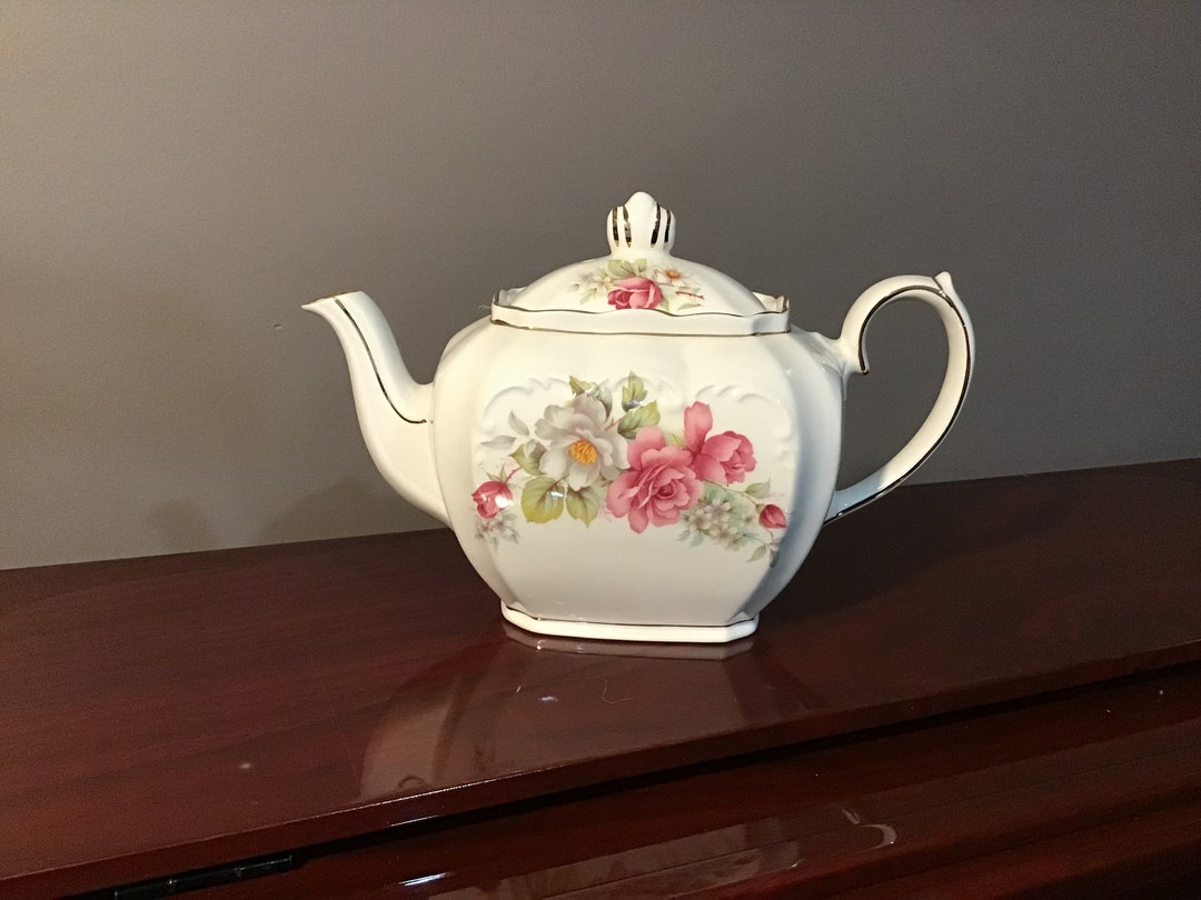 Vintage Sadler Cube Shape Teapot With Pink and White Roses and Gold ...