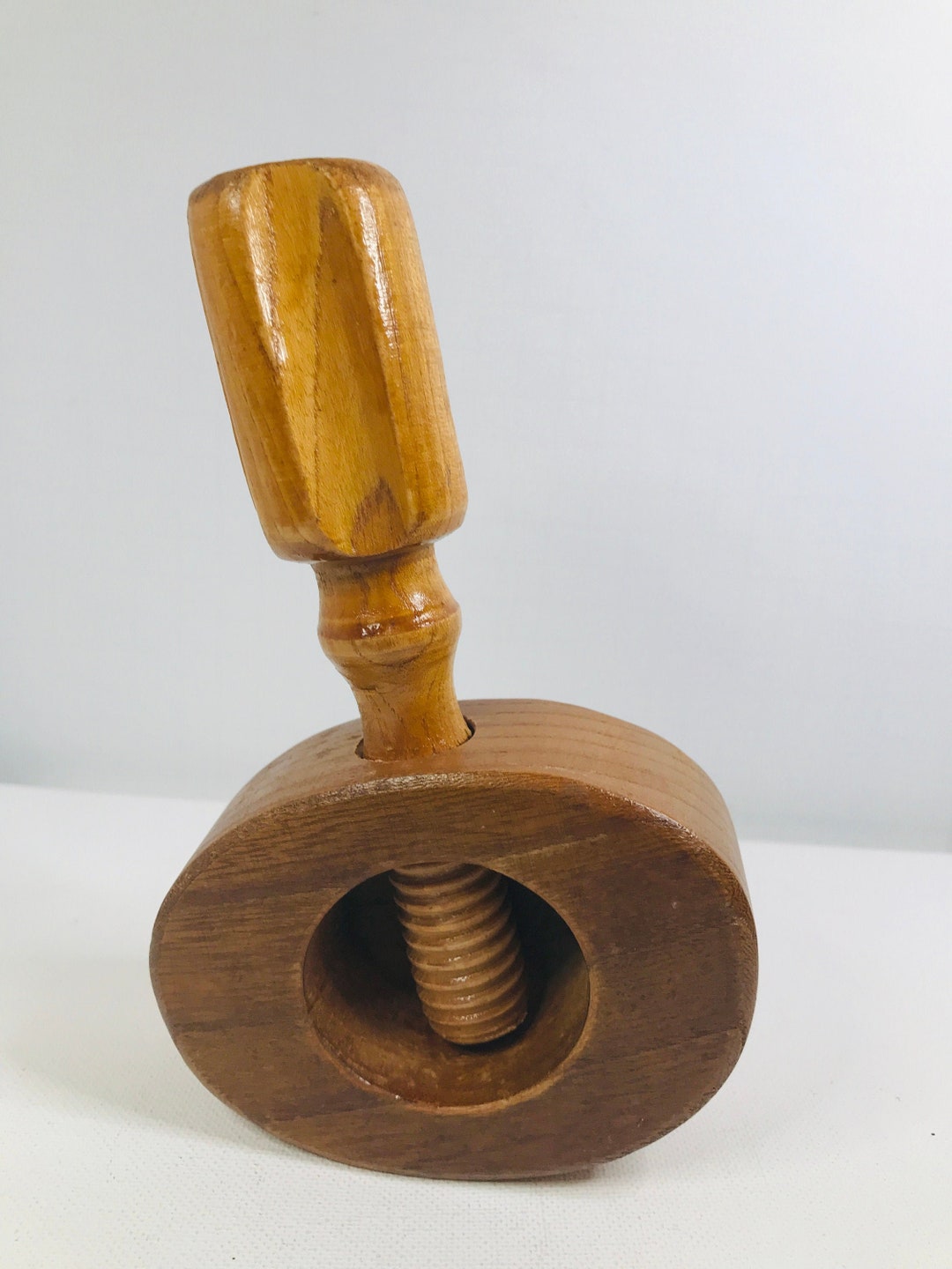 Wood Screw Type Nutcracker, Wood Nutcracker, Screw Type Nutcracker, Nut Shell Cracker - Etsy